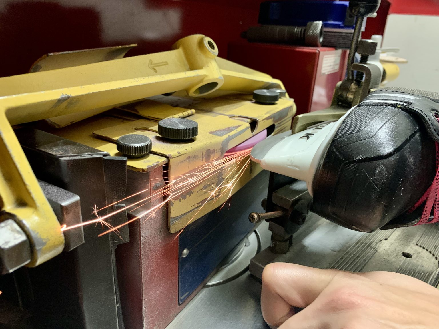 【スケート研磨料金改定のお知らせ】 | 公益財団法人 苫小牧市スポーツ協会 TSPO